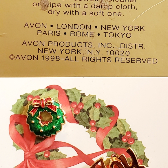 Avon | Jewelry | Vintage Avon Joy Pin And Holly Earrings Set | Poshmark